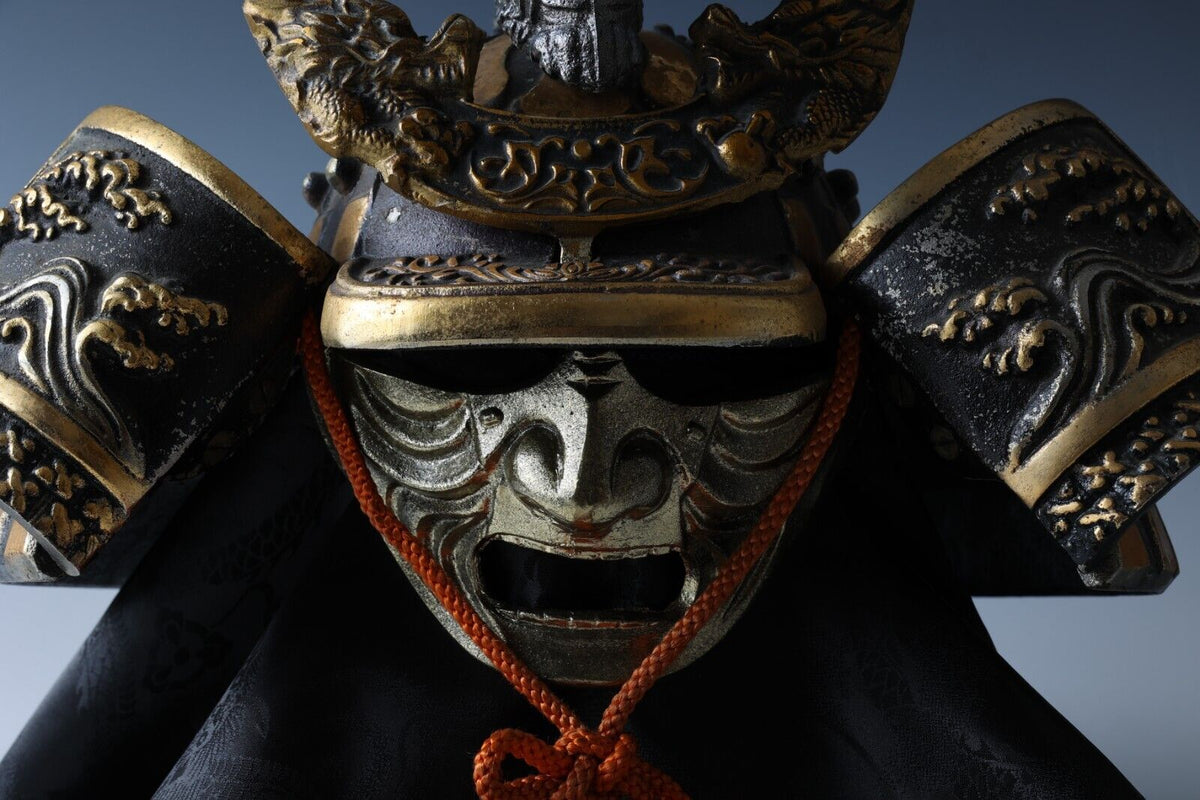 Japanese Old Vintage Samurai Kabuto Helmet -dragon with a mask- Genji ...